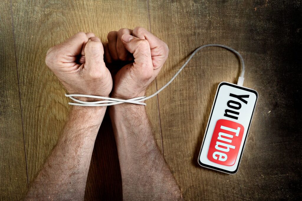 Top 10 Reasons Why We Are Addicted To Top 10 Lists - LoneMind